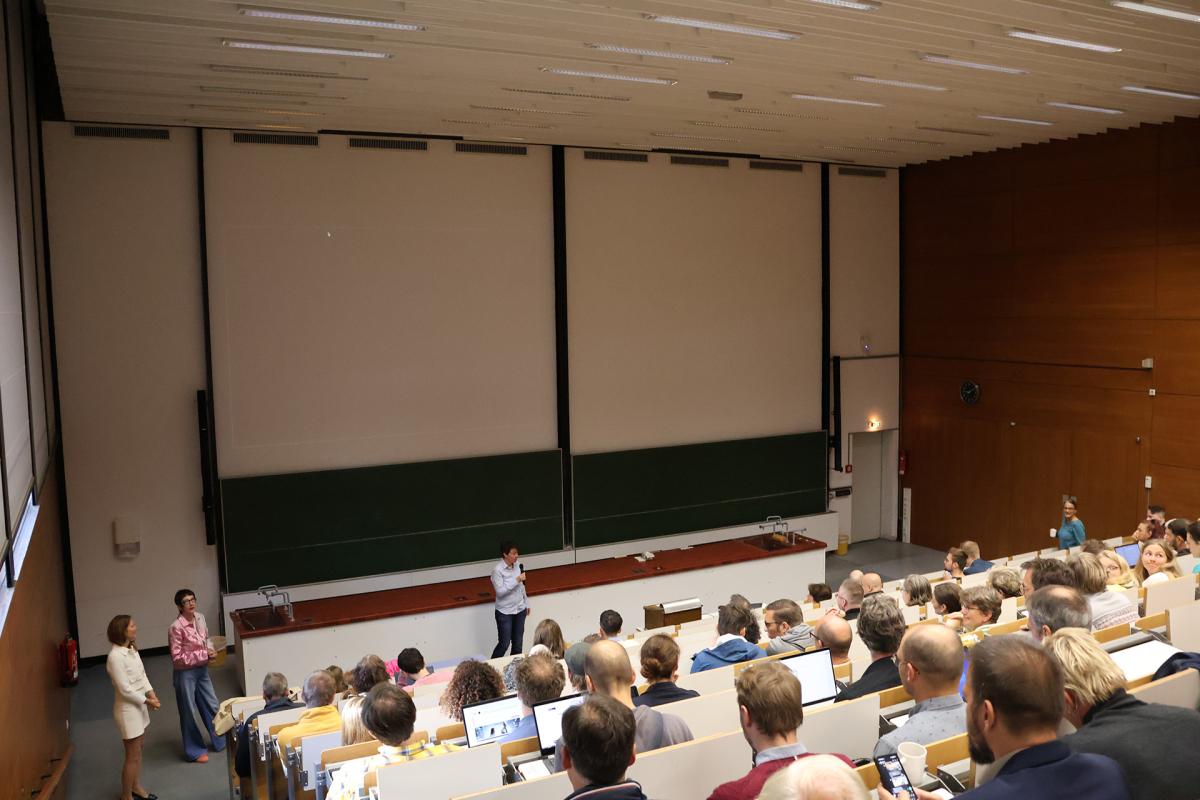 Informatik in der Schule. Allgemeinbildender Anspruch und ...